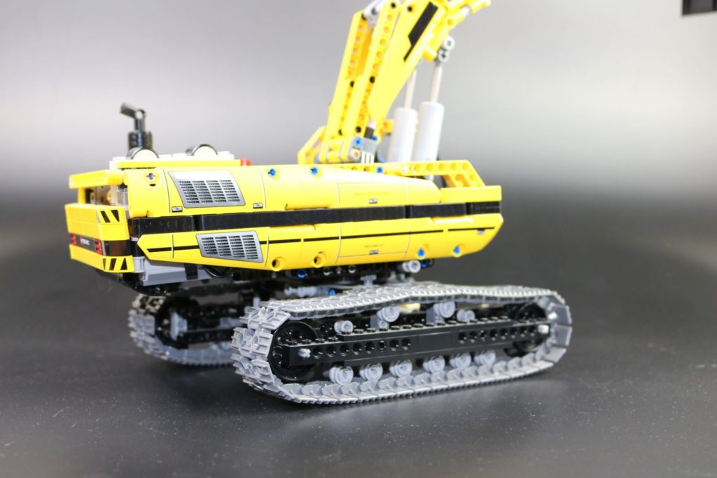 Lego 8043 - Lego Technic Raupenbagger - Brick-Family.de